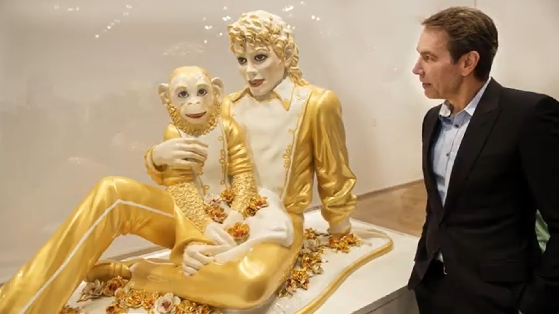 Jeff Koons. Un ritratto privato: il trailer del docufilm di Pappi Corsicato